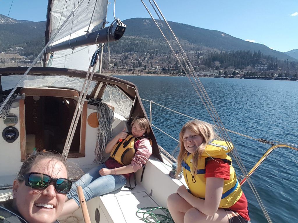 EP 37: Boating with Kids! - Sail Nelson